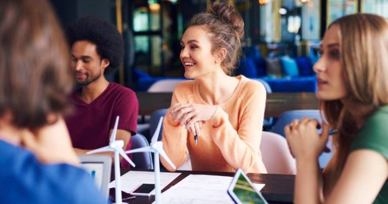 12 Instructional Design Best Practices [+ Tips for Success]